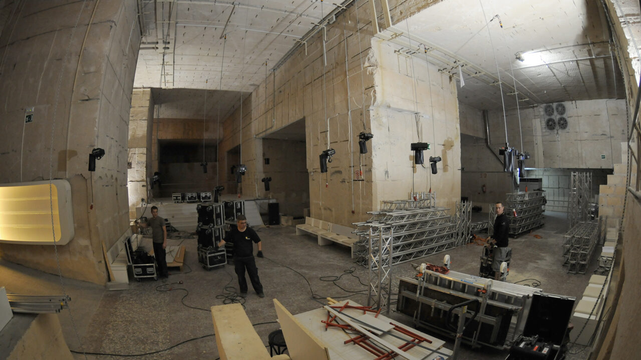 Unter der Erde für REWE - AMBION